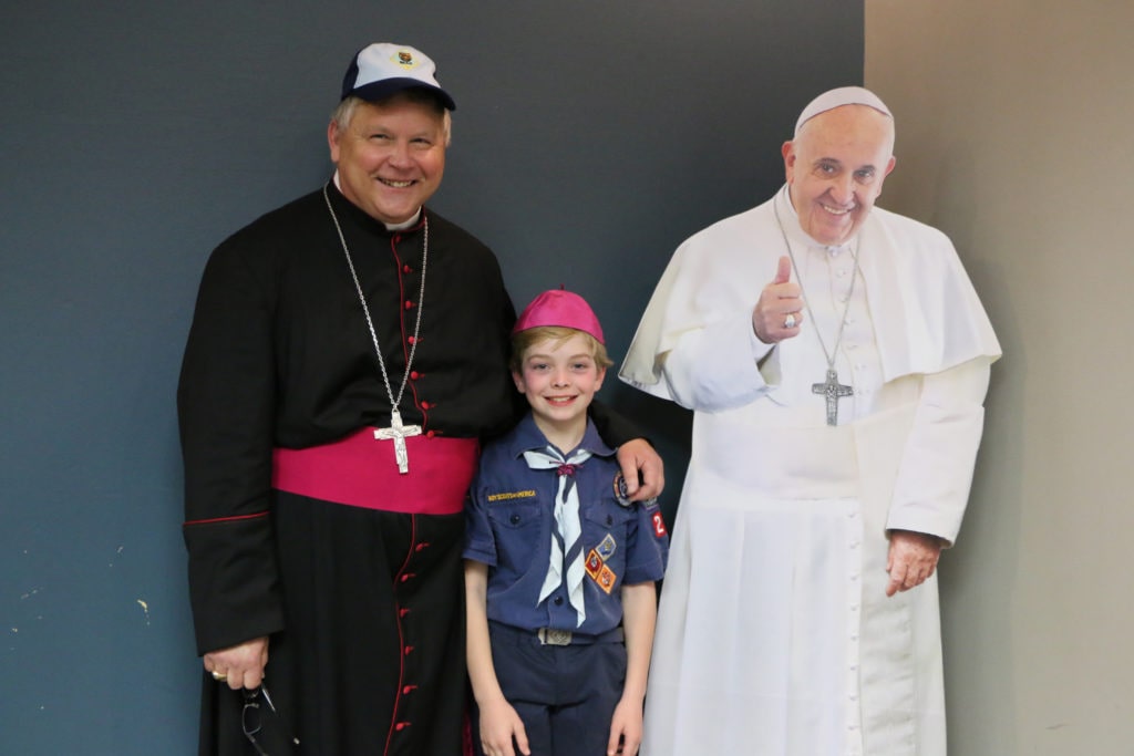 Scouting dinner sees changing of the guard | East Tennessee Catholic