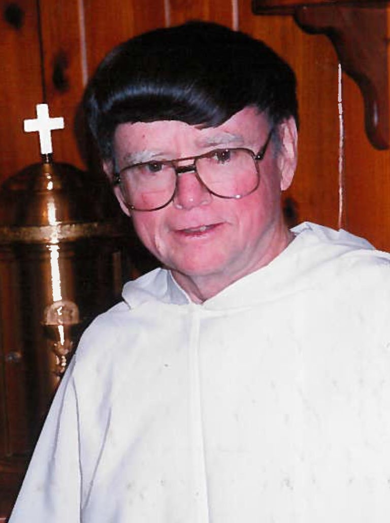 Funeral Mass held for former St. Elizabeth pastor Fr. Steve Smith ...