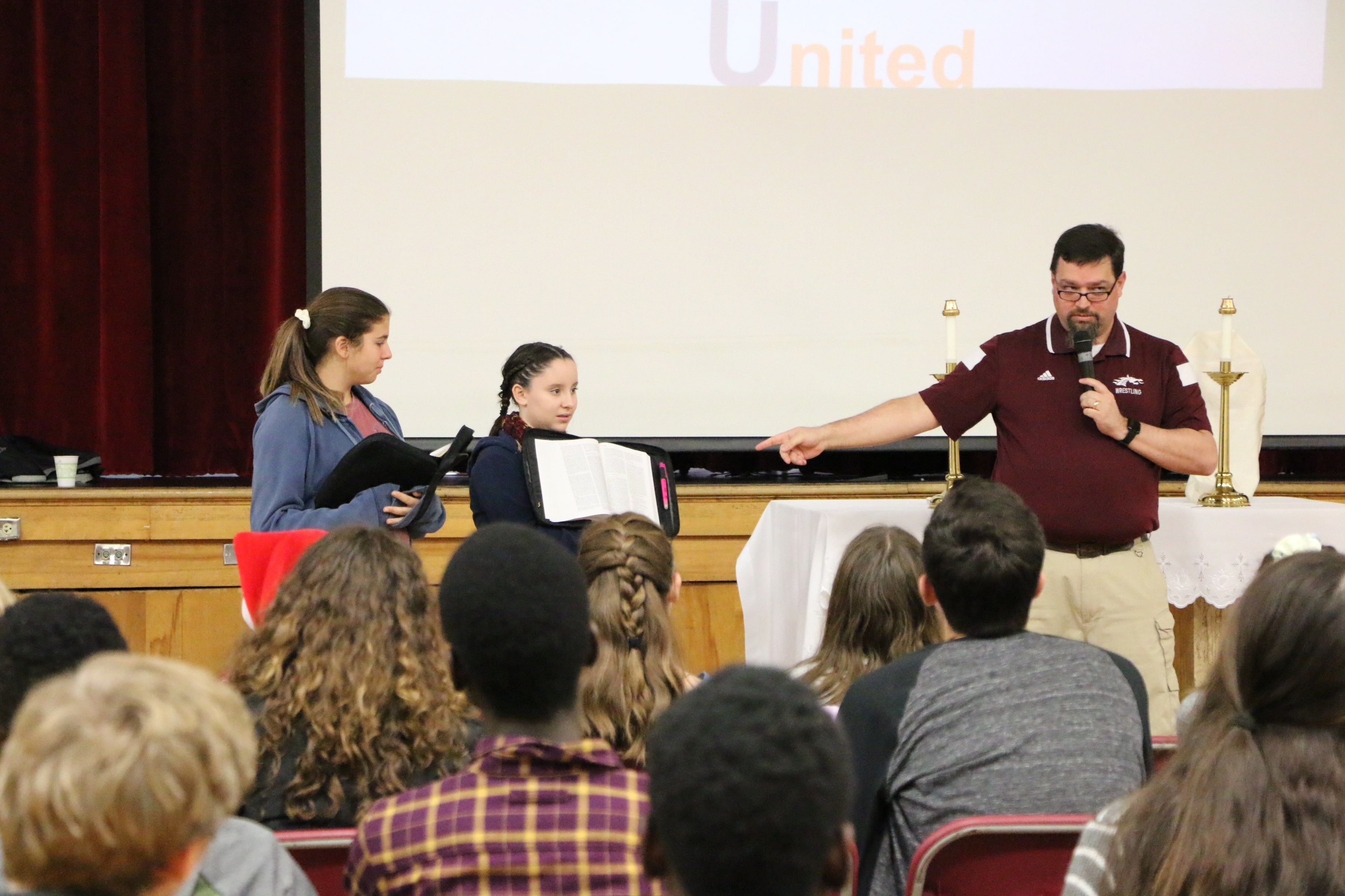 Catholic Teens United guides youth to learn more about their faith ...