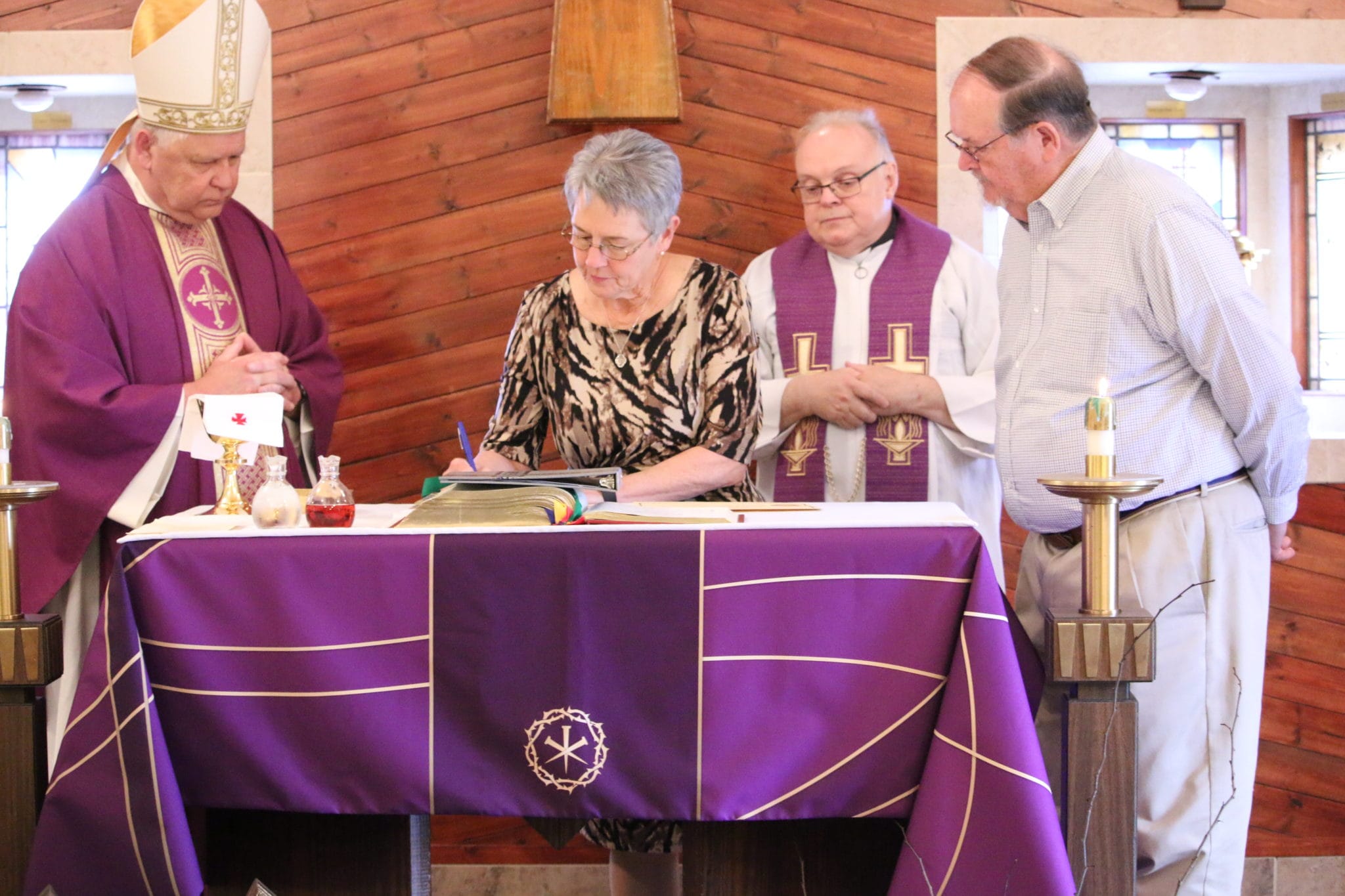 Father Sturm installed as pastor of two parishes | East Tennessee Catholic