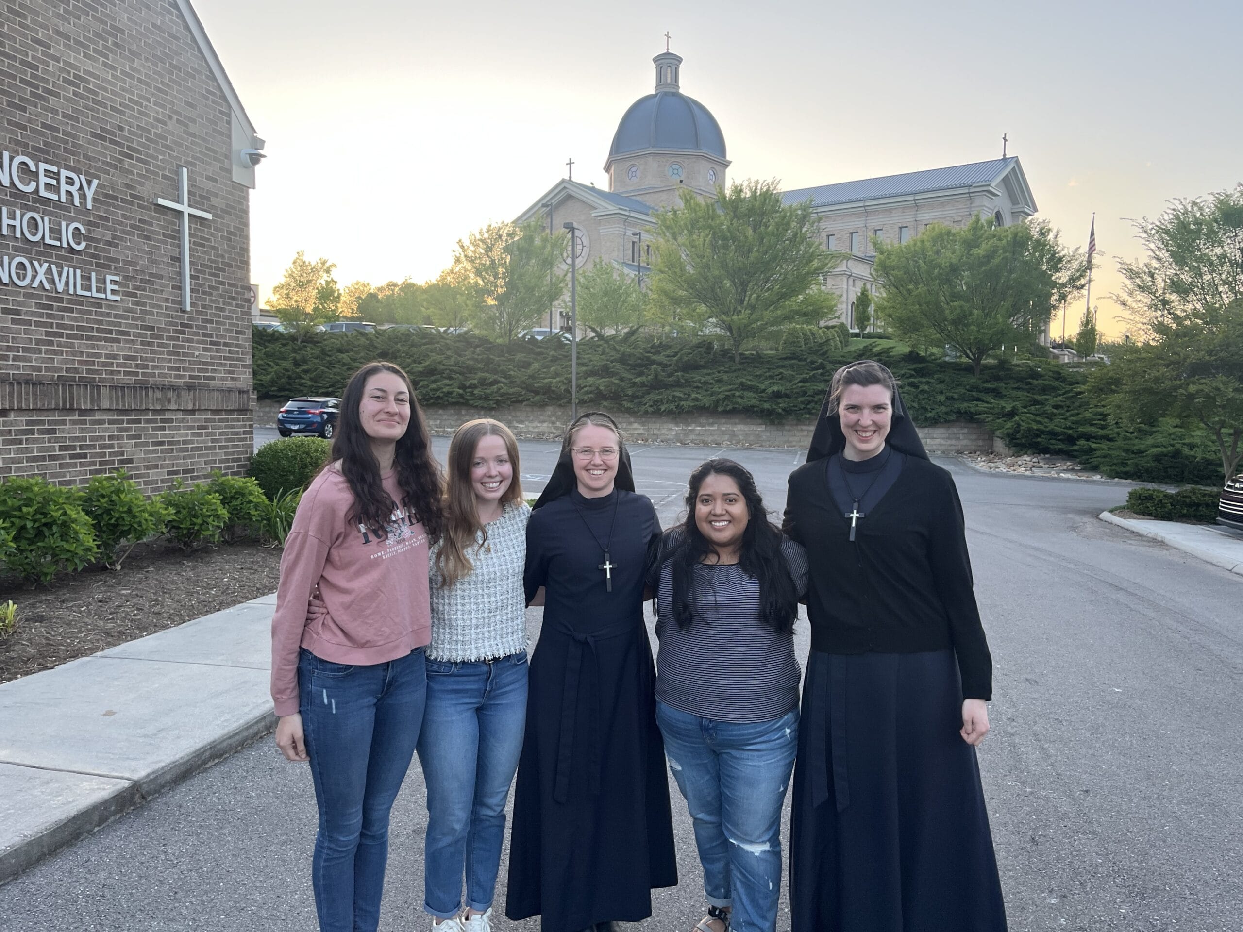 Thinking about religious life? | East Tennessee Catholic