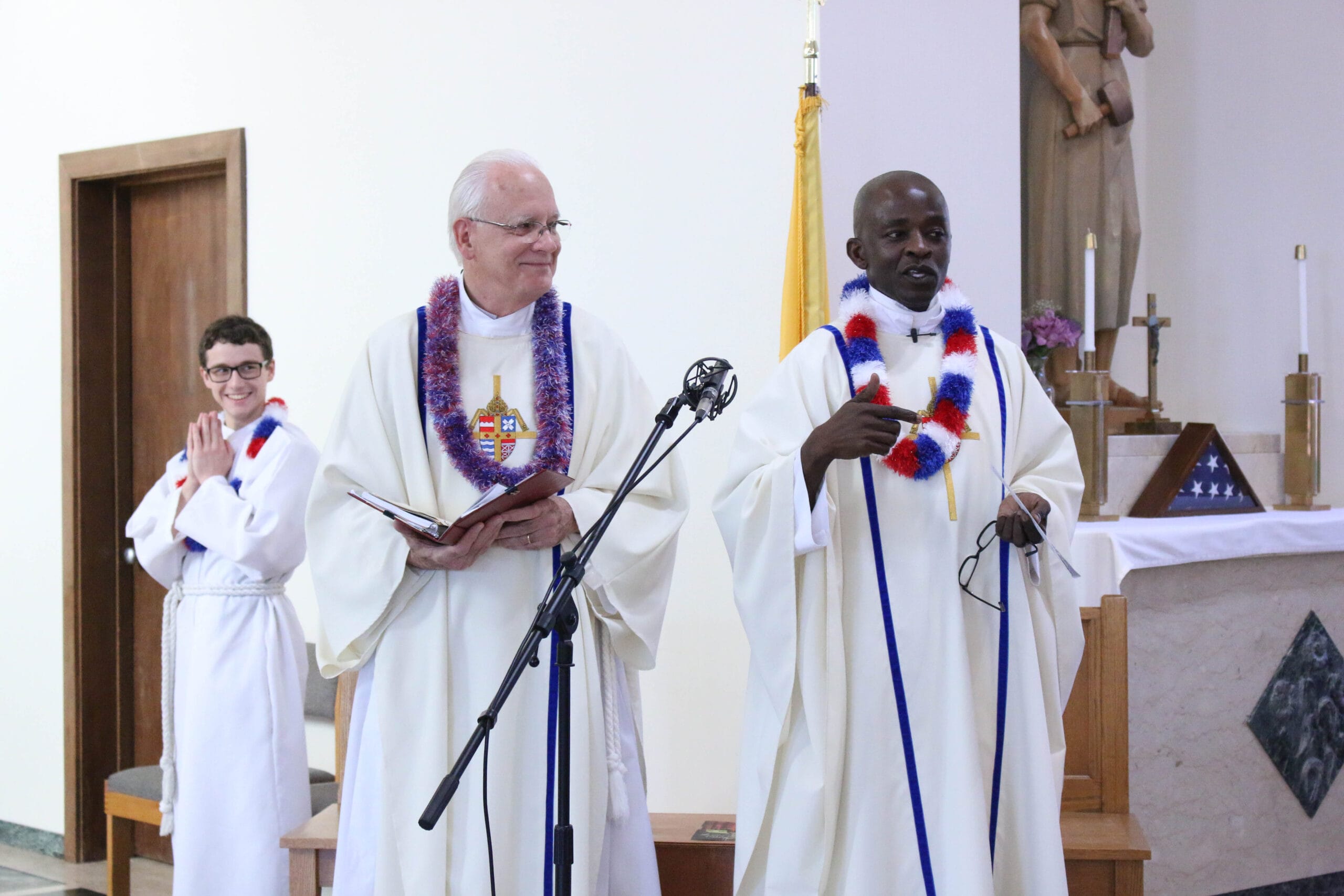 Father Appiah’s ‘lei’ ministry | East Tennessee Catholic