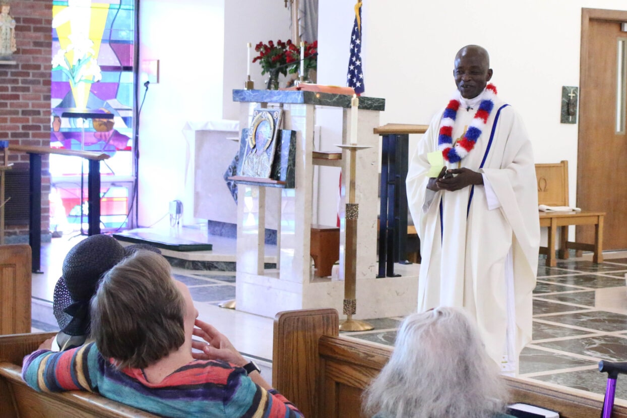 Father Appiah’s ‘lei’ ministry | East Tennessee Catholic