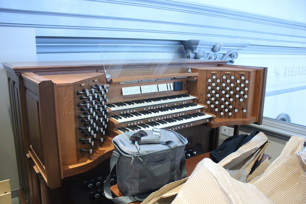 Donation lets cathedral complete organ install | East Tennessee Catholic